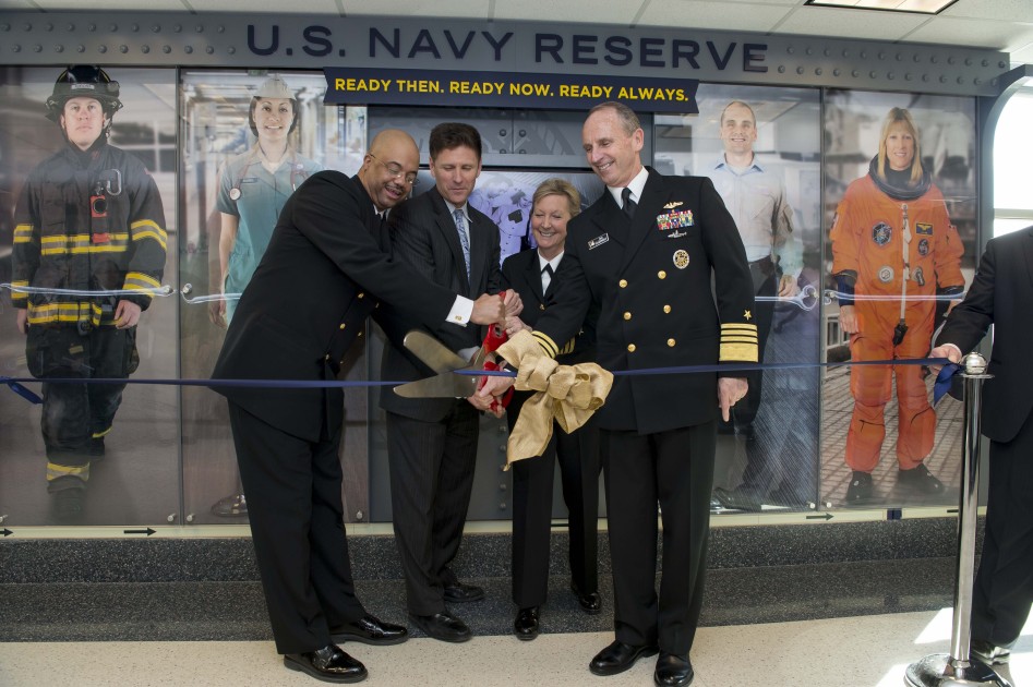 Navy Kicks Off Year-Long Celebration of Navy Reserve Centennial - USNI News