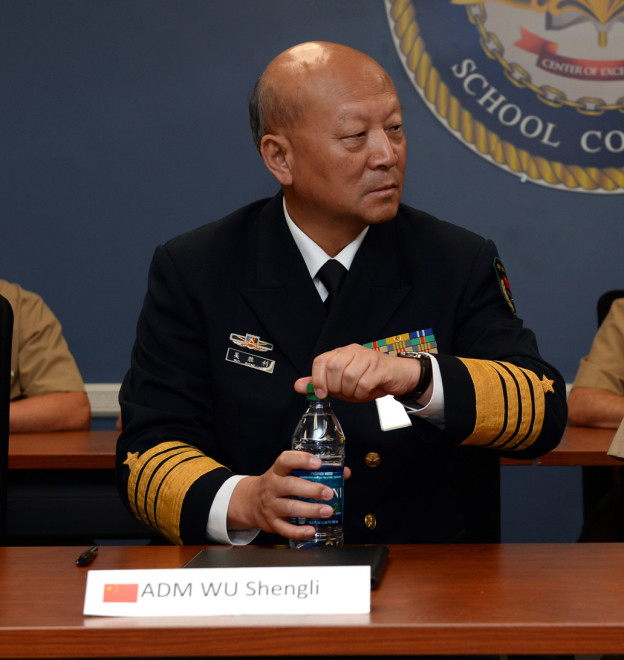 U.S., Chinese Navy Leaders Discuss U.S. Freedom of Navigation, South ...