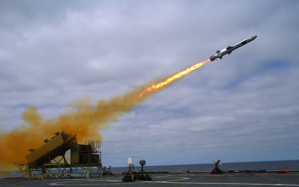 Raytheon, Kongsberg to Build Naval Strike Missile in U.S.