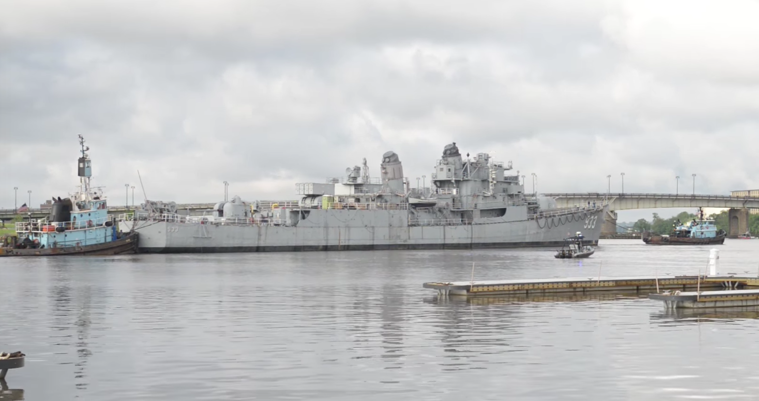 Video: Destroyer Barry Towed From Washington Navy Yard