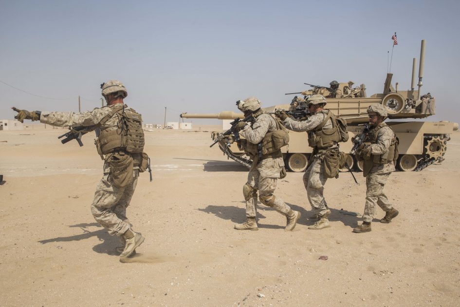 Marines Begin Wargaming, Refining 'Littoral Operations in a Contested ...
