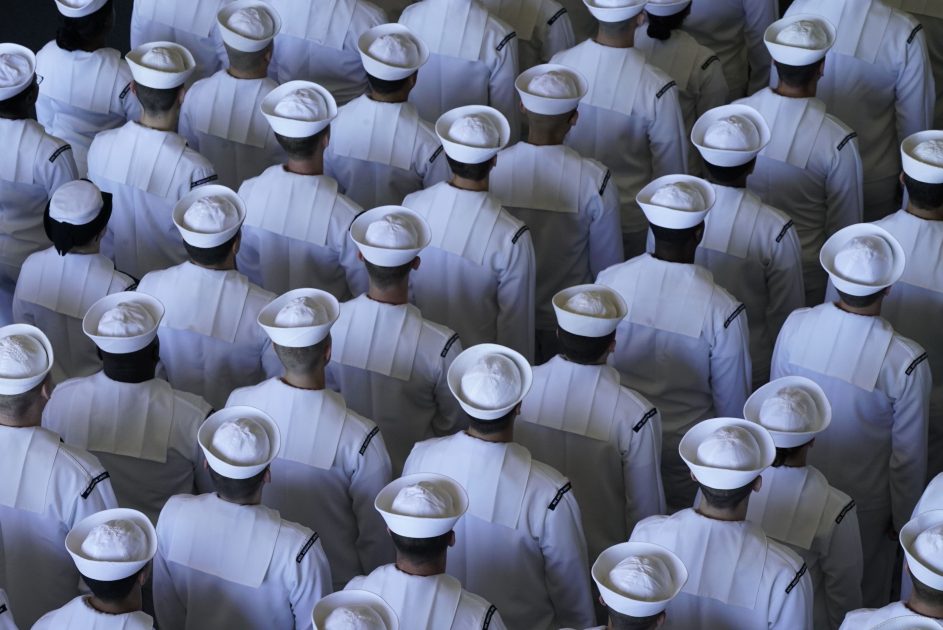 Navy Details New Separation Policy for Sailors with Gender Dysphoria ...