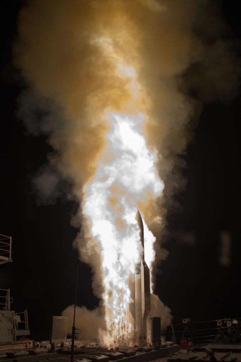 VIDEO: Navy, Missile Defense Agency Succeed During SM-6 Ballistic ...