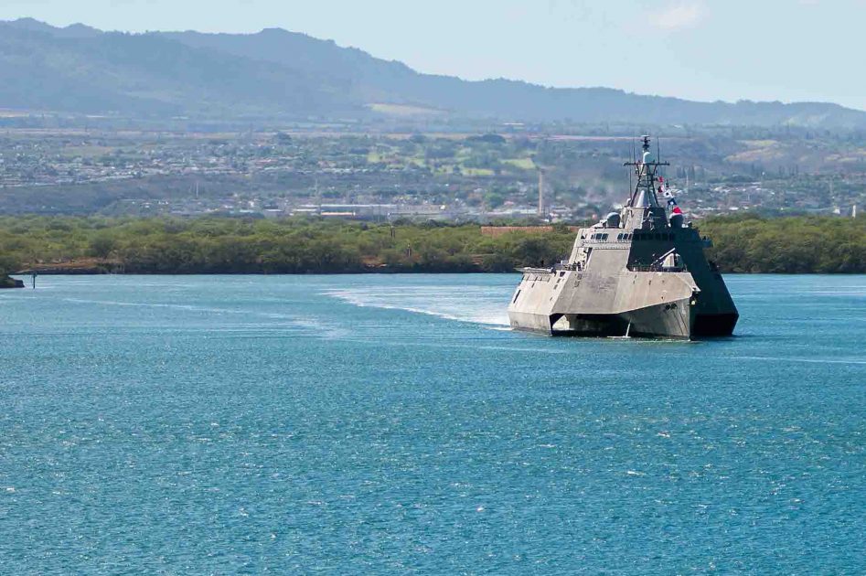 Navy, Marine Leadership Looking at LPD Flight II Missiles, Additional ...