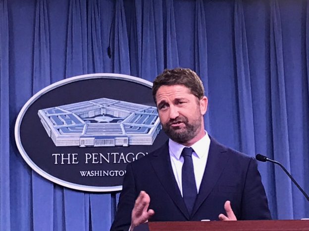 With 'Hunter Killer' Gerard Butler Wants to Revamp the Submarine Movie ...
