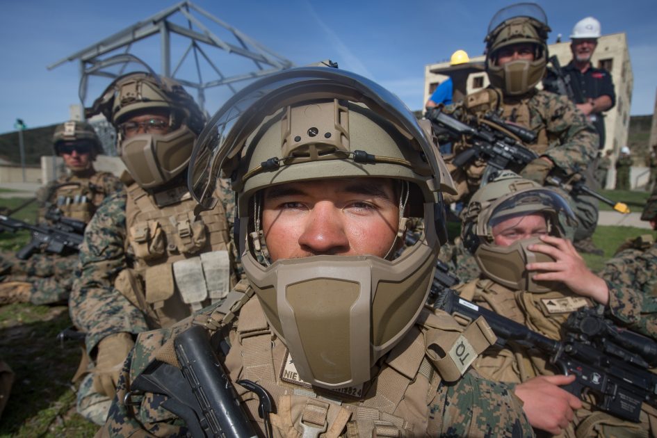 Marine Corps Warfighting Lab Experiments Heading Toward Massive Sea ...