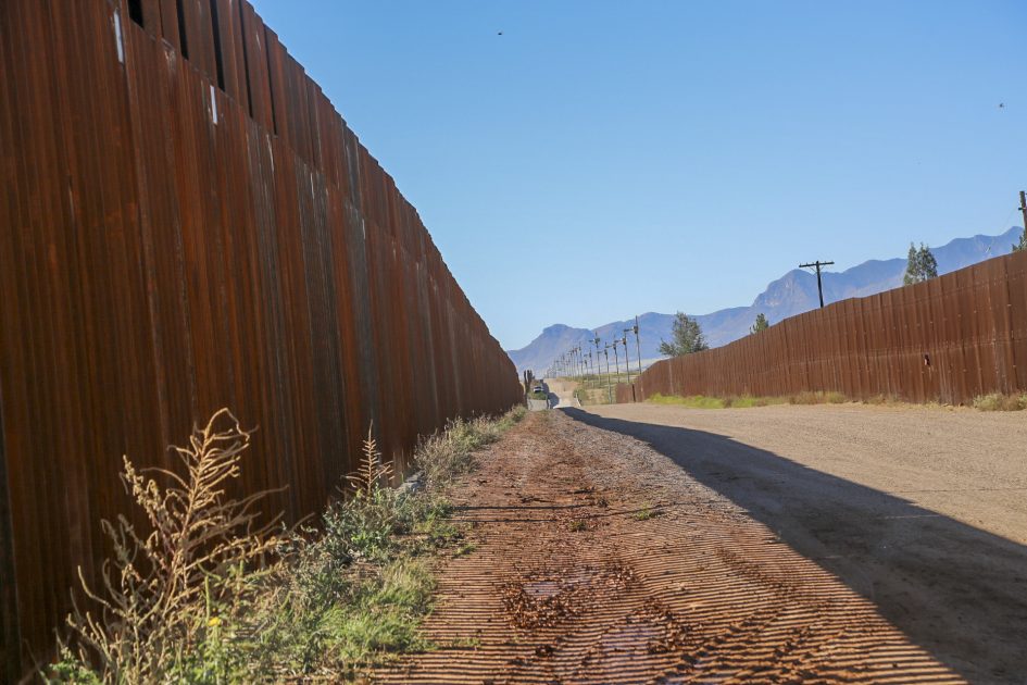 Camp Pendleton Marines Join Federal Mission at U.S.-Mexico Border ...