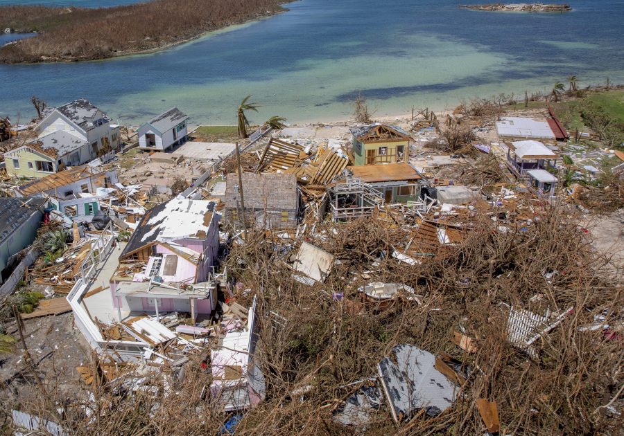 Scores of Well-Meaning Aviators Clogging Skies Over the Bahamas as ...