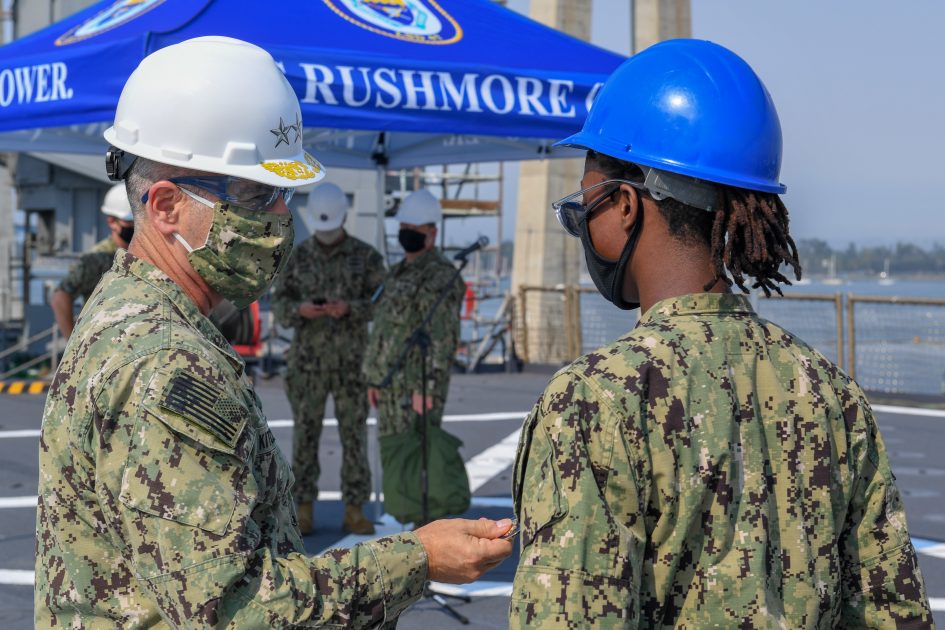 New SWO Boss Eyeing Advanced Warfighting Training, Mainstreaming LCS ...