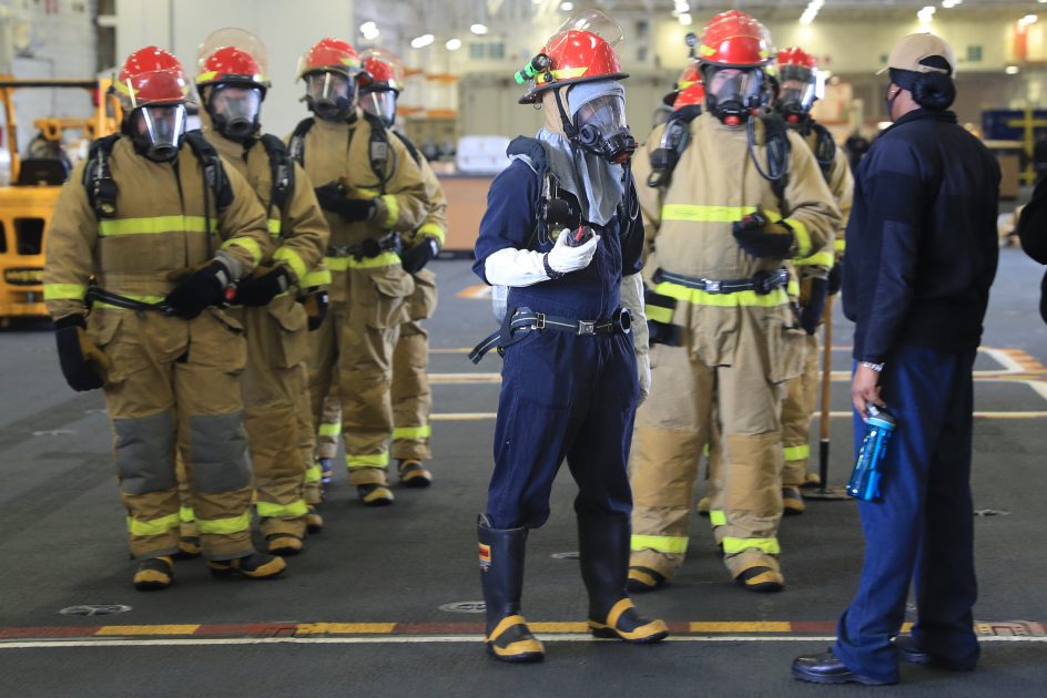 Two-Carrier Fire Drill Trains Sailors to Avoid Problems Found in Early ...