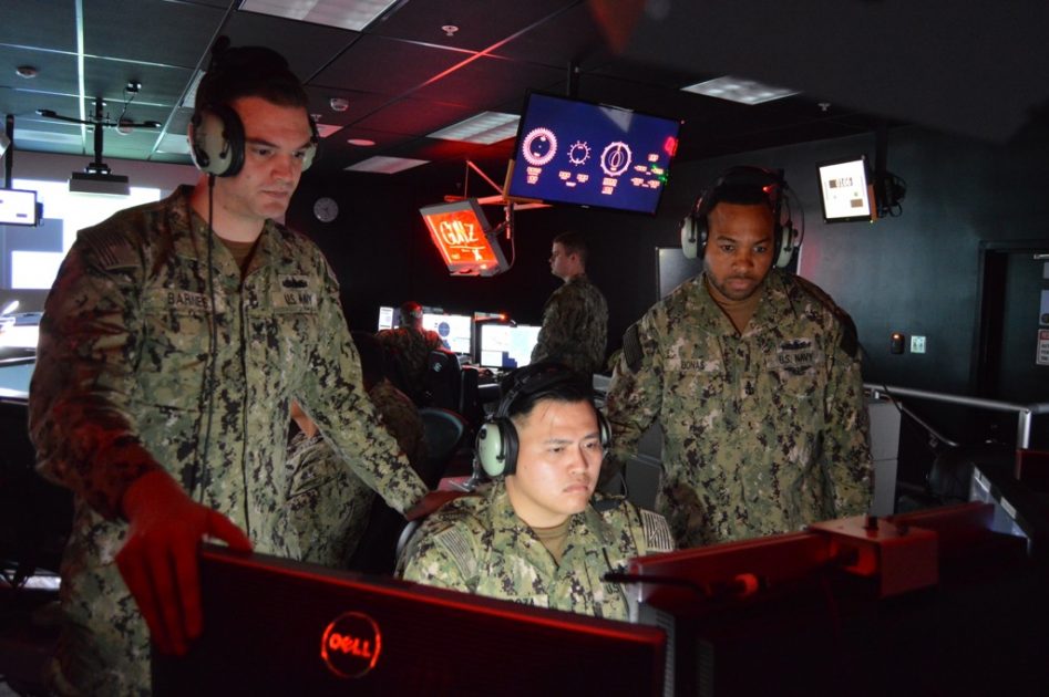 VIDEO: Navy Expanding Use of Virtual Trainers for Surface Ship Crews ...