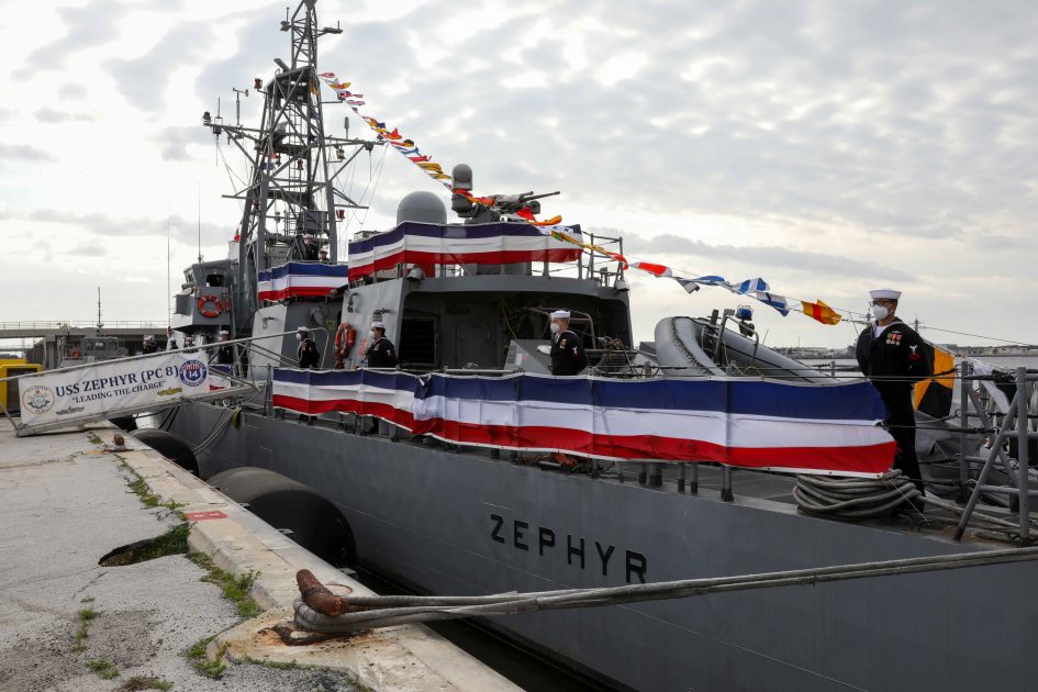 Navy Decommissions 3 Cyclone Patrol Craft; Looking to Shelve Mark VI ...