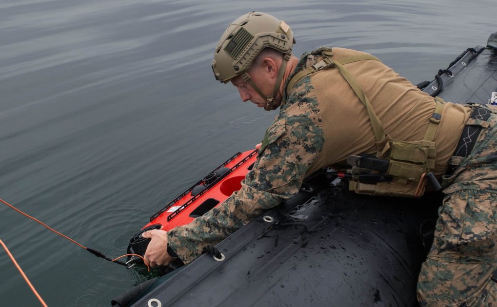 New Marine Corps Robot Will Provide 'Eyes in the Water' for Explosive ...