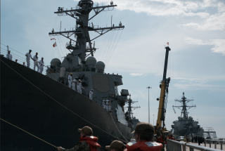 ‘Out of Commission’ Destroyer CO Assigned to Shore Duty, Lawyers in ...