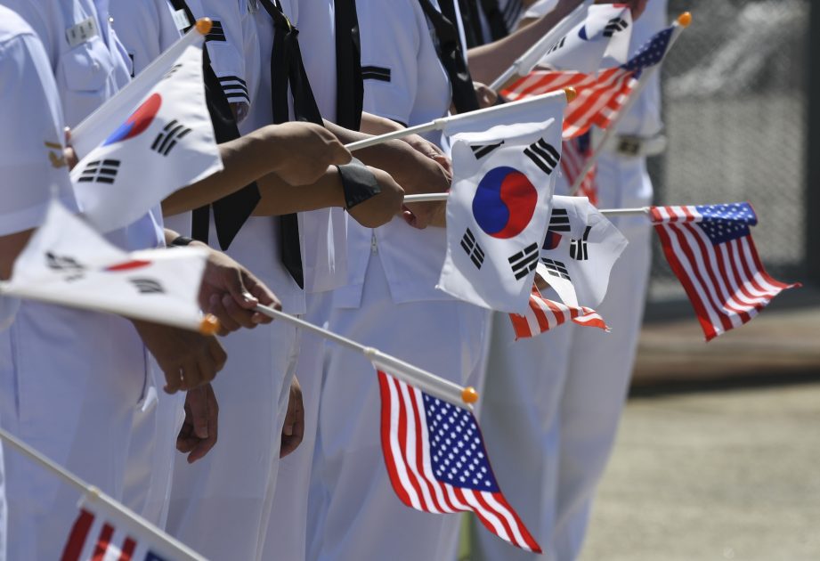 U.S. Needs to Push Allies to Prepare for a Potential Conflict with China, Panel Says - USNI News