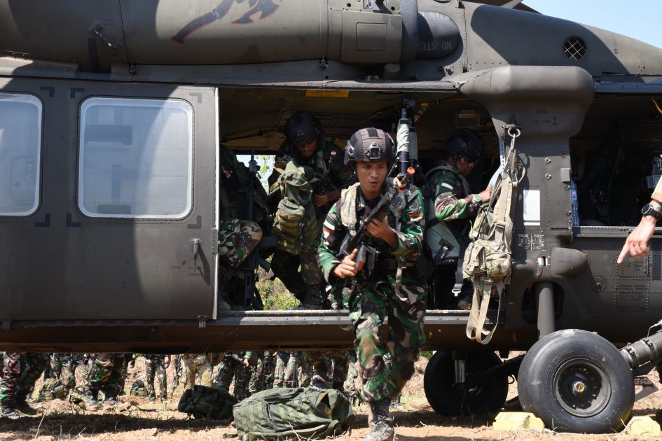 U.S. Army Expanding Interoperability with Navy, Marines in the Pacific ...