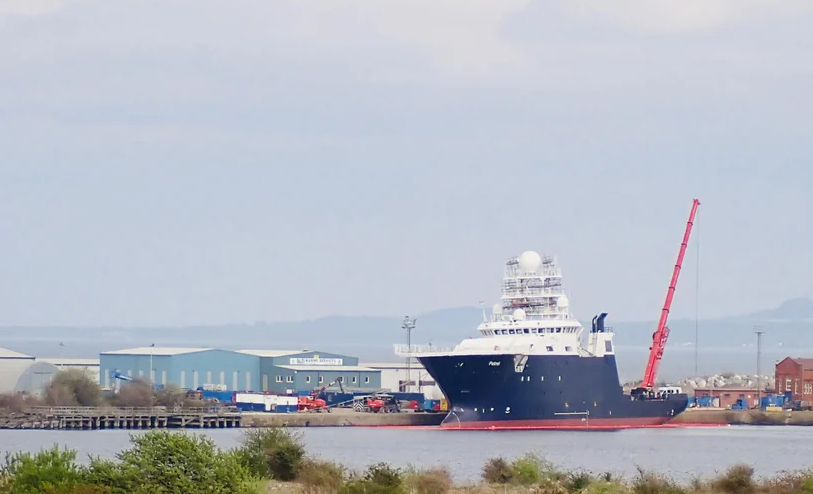 Navy Research Vessel R/V Petrel Righted and Refloated - USNI News