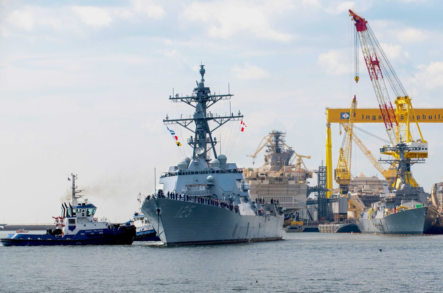 Destroyer Jack Lucas Leaves Mississippi Shipyard for the Last Time ...