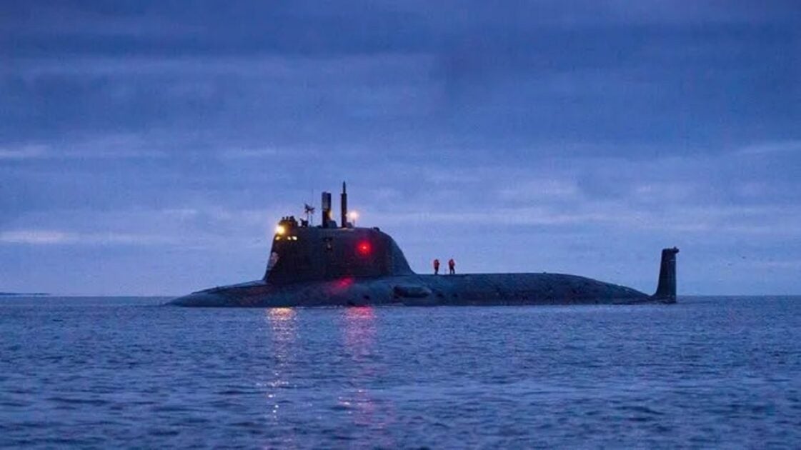 Russian Nuclear Sub, Frigate with Long Range Land Attack Missiles ...