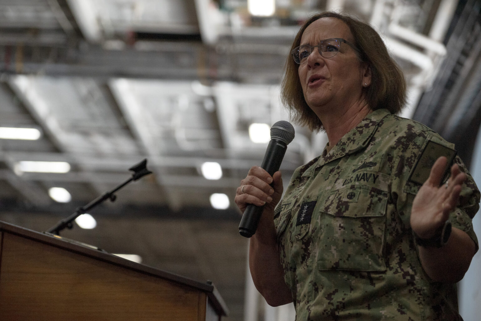 Carrier Dwight D. Eisenhower Returns Home Following Seven-month Fight ...