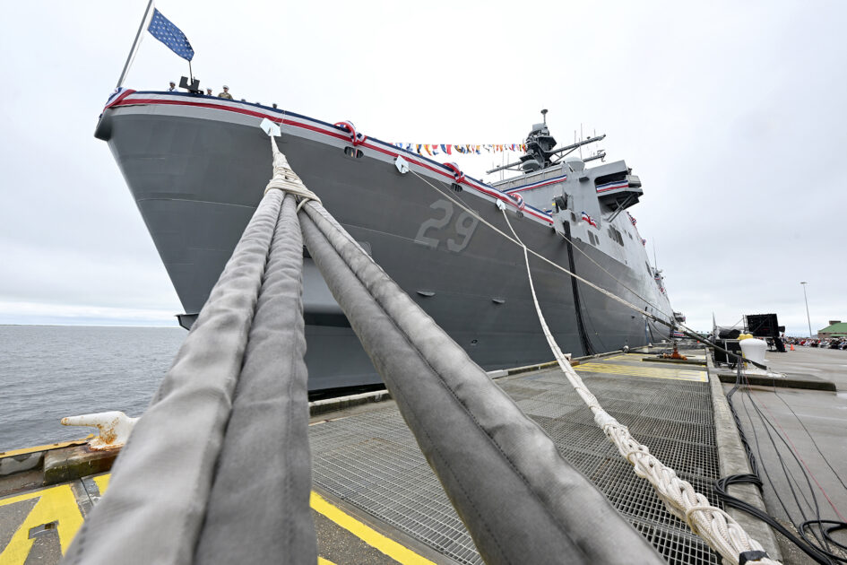 Amphibious Warship Richard McCool Jr. Commissions; Austal USA Launches ...