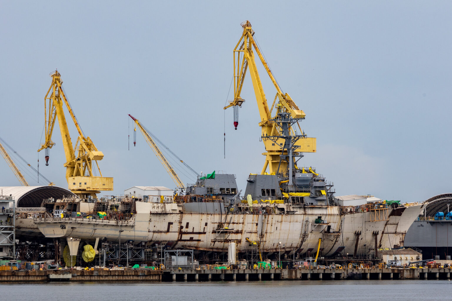 U.S. Naval Shipyards Accelerating Outsourcing for New Construction ...