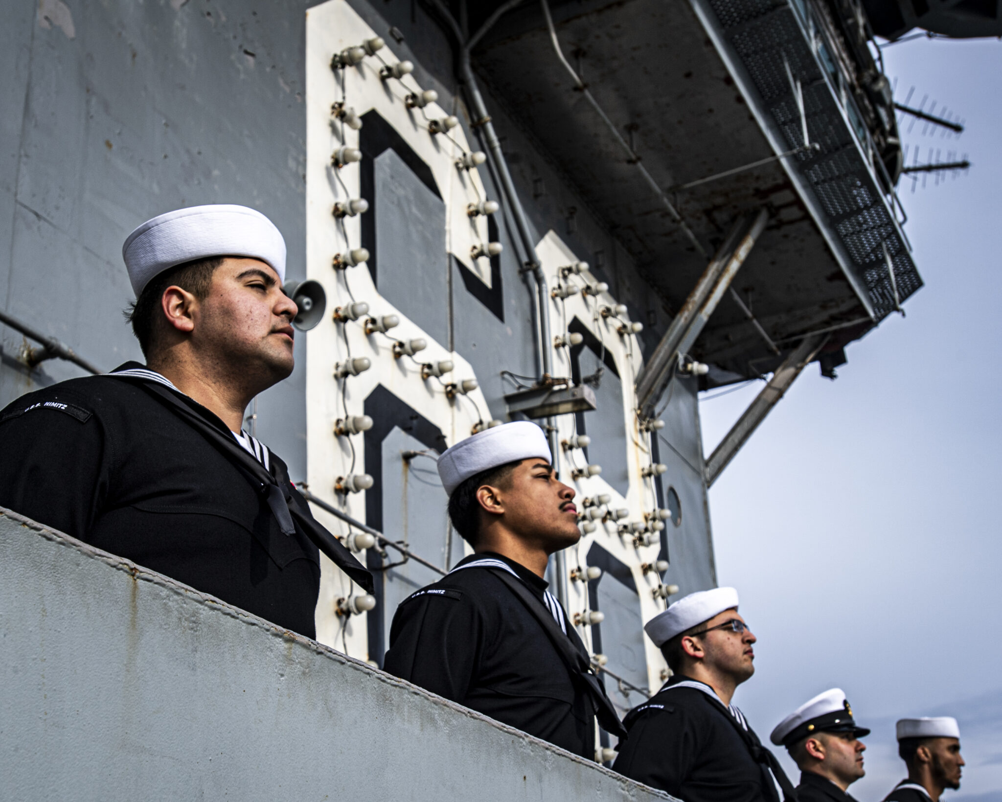 USS Nimitz Arrives in San Diego Ahead of Deployment; USS Carl Vinson ...