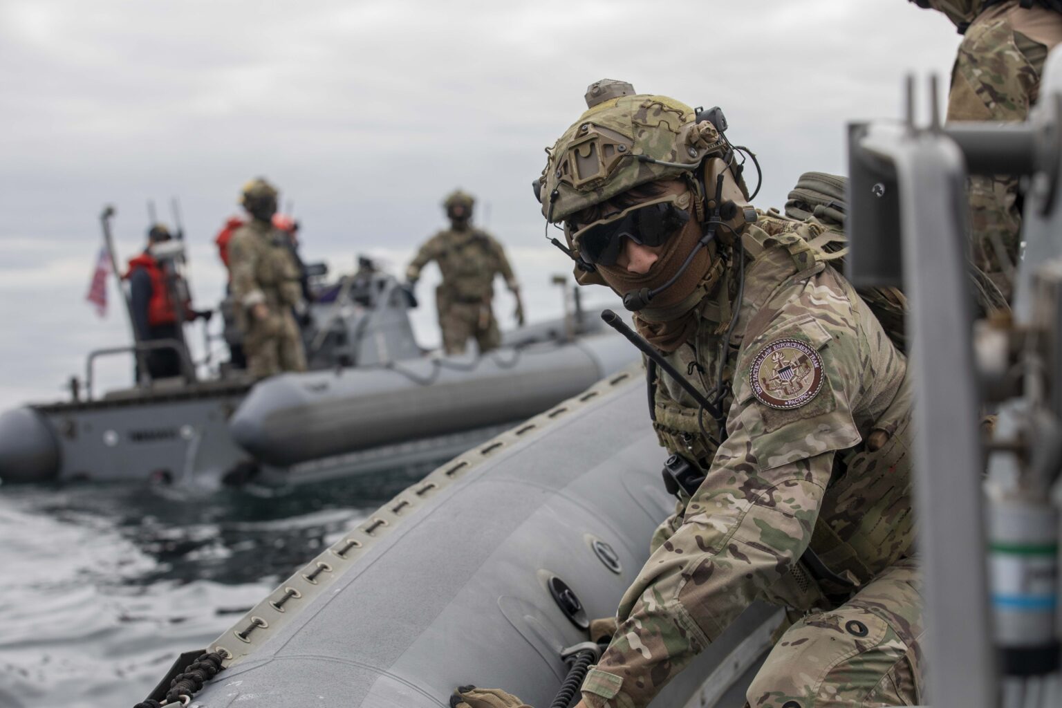 USS Spruance, Coast Guard Rescue 18 People Off of San Diego Coastline ...