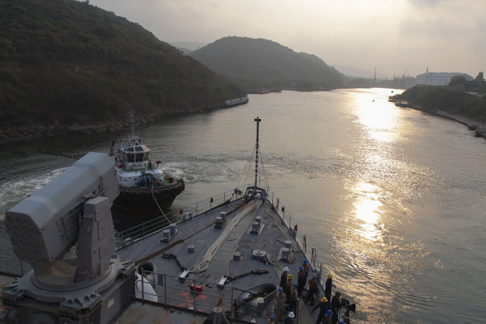 UPDATED: Navy, Marines Deploy Amphibious Warship USS Comstock, Armored ...