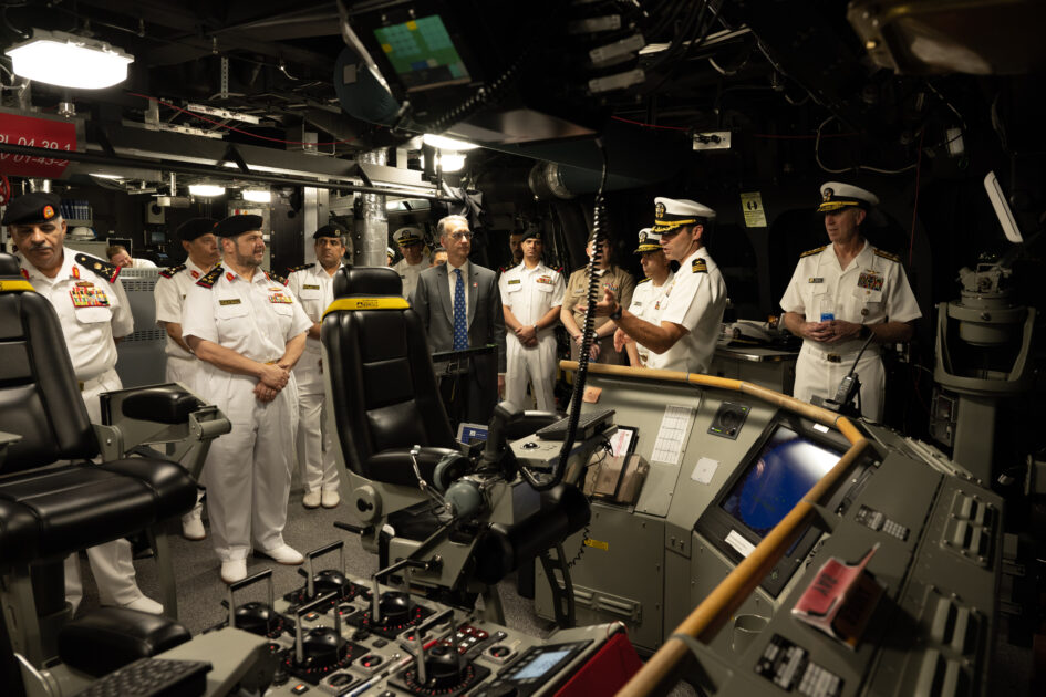 First Littoral Combat Ship with MCM Mission Package Arrives in Bahrain ...