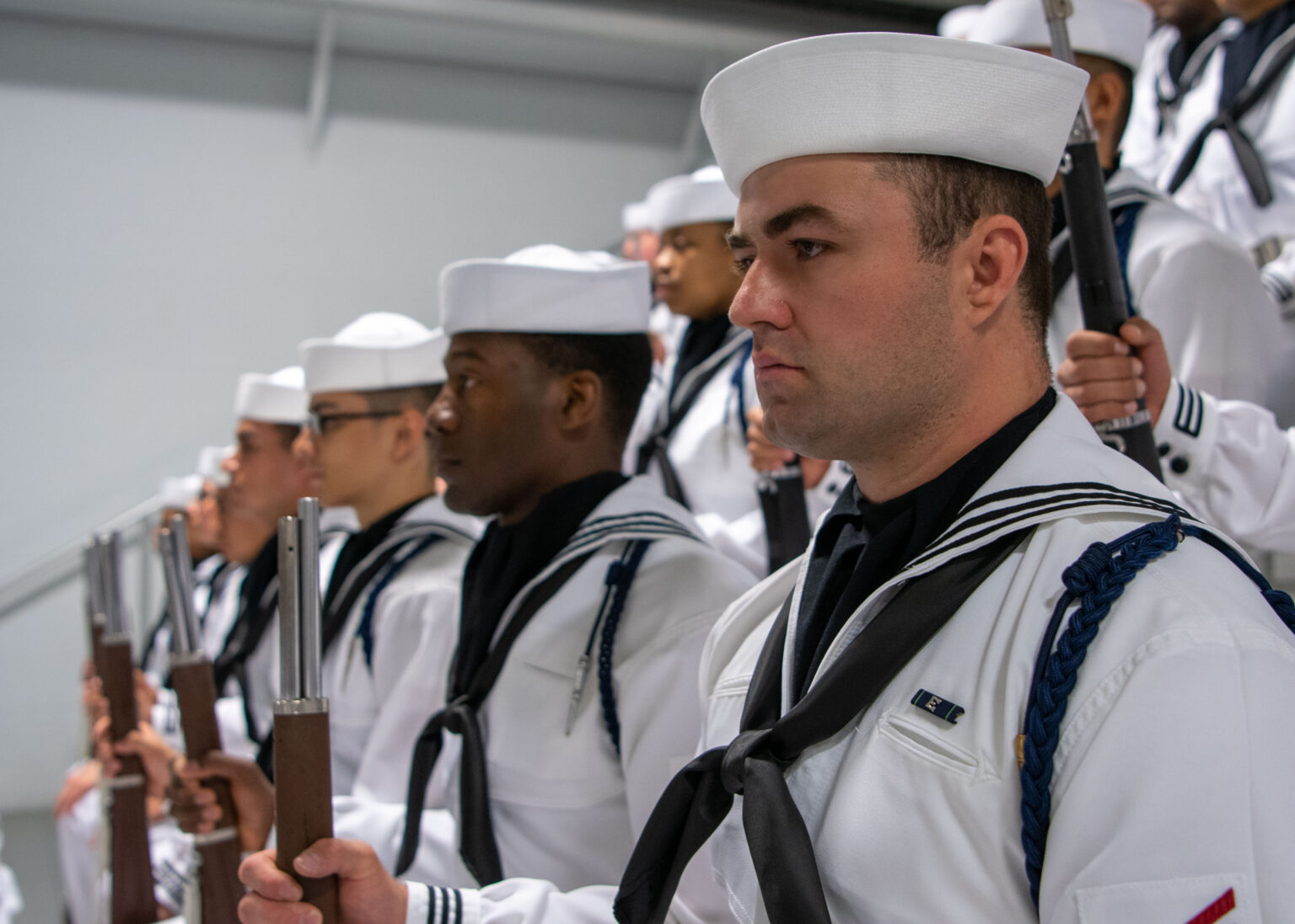 Navy Meets Active-Duty Recruiting Goals Early - USNI News