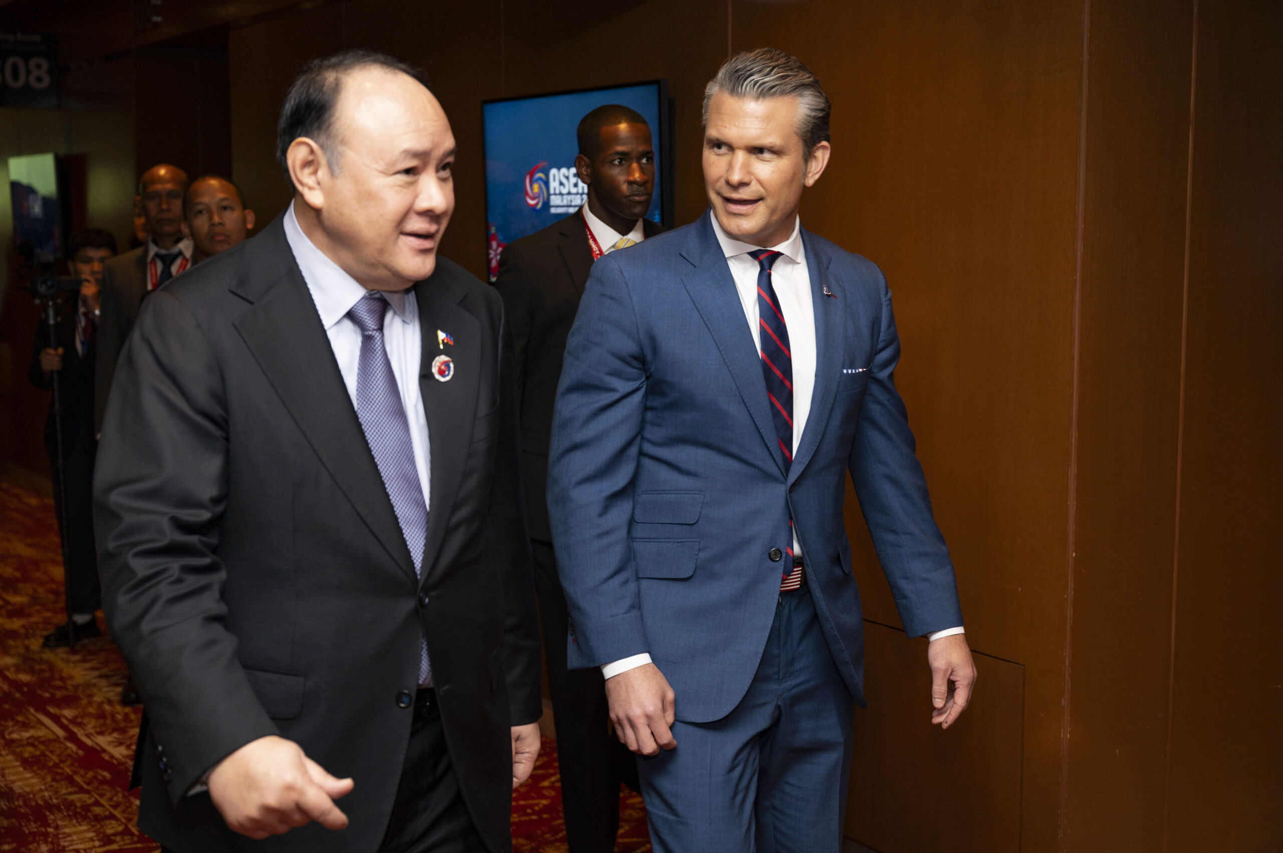 U.S. Unveils Philippine Task Force to Deter Chinese Coercion - USNI News