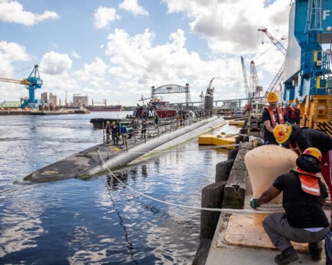 Report to Congress on Navy Distributed Maritime Operations Concept ...